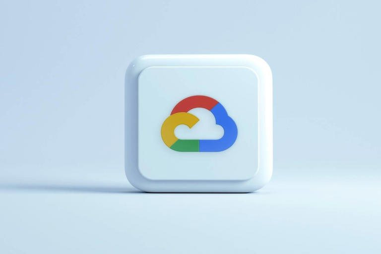 Google Cloud unveils AI agent platform, inks multi-year deployment deal