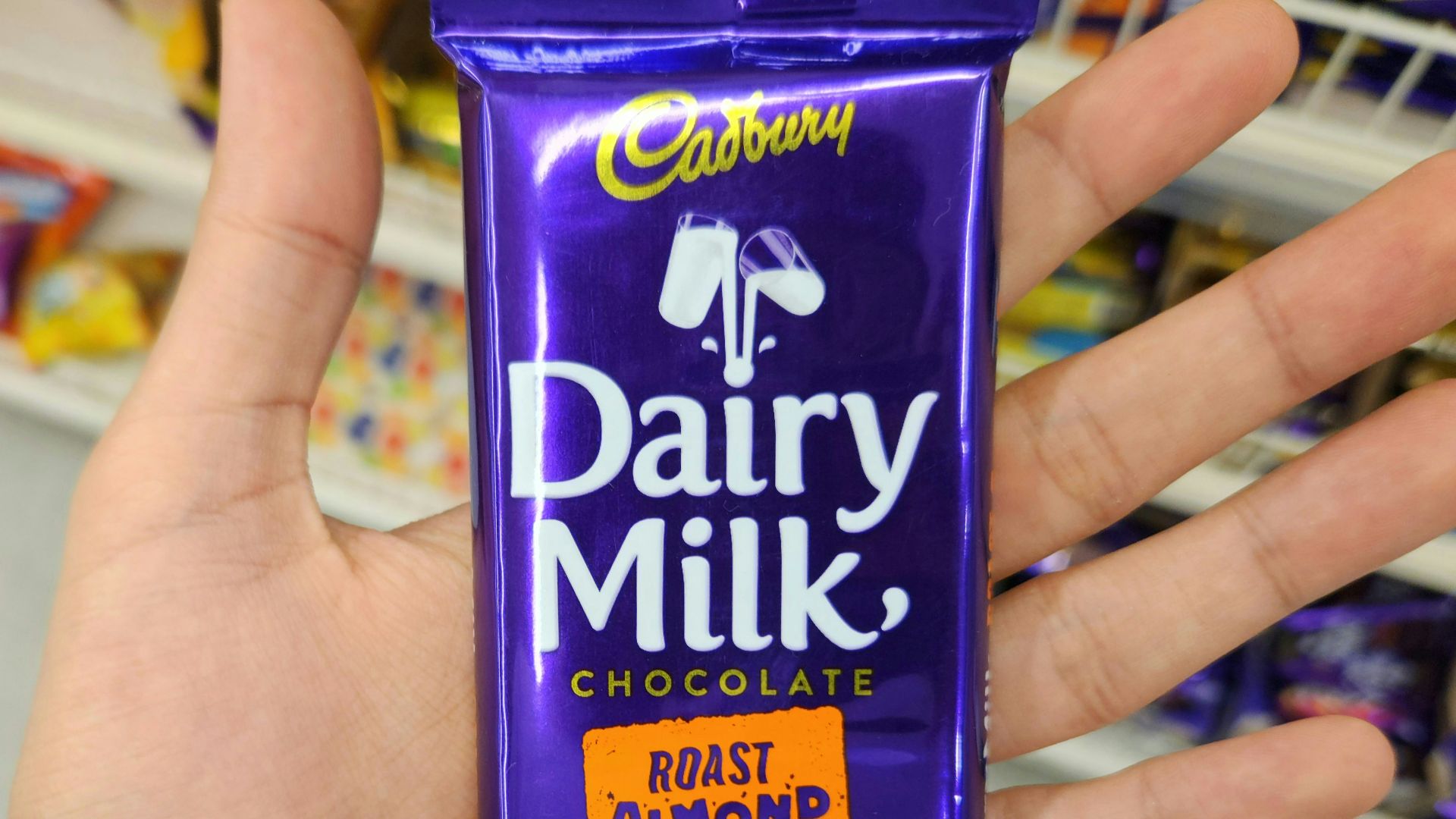 20 once-popular chocolate brands that sneakily changed their beloved ...