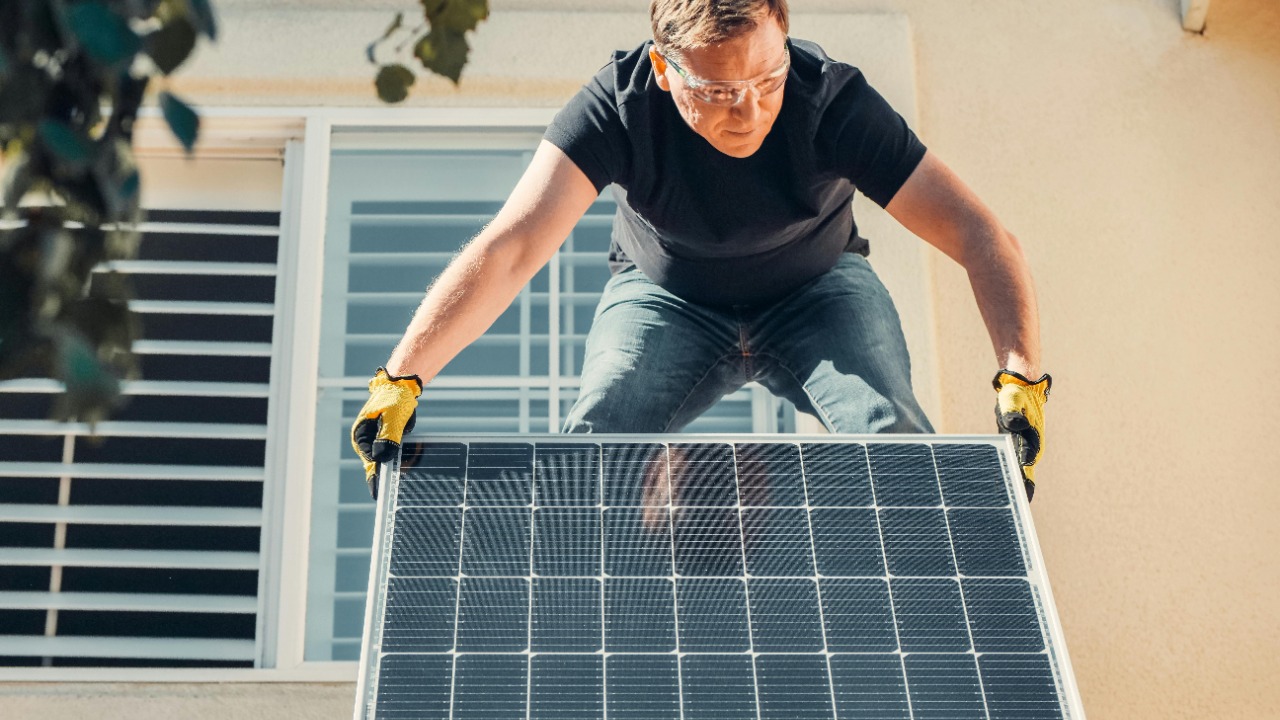 Plug-in solar panels near rollout could cut monthly electric bills by ...