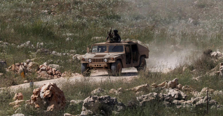 Iran's foreign minister reaches Pakistan for revival of peace talks with US