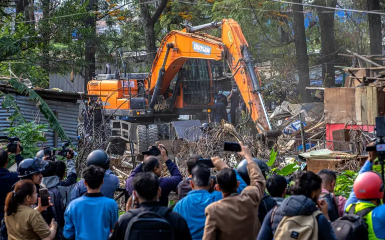 Nepal demolishes squatter settlements in capital