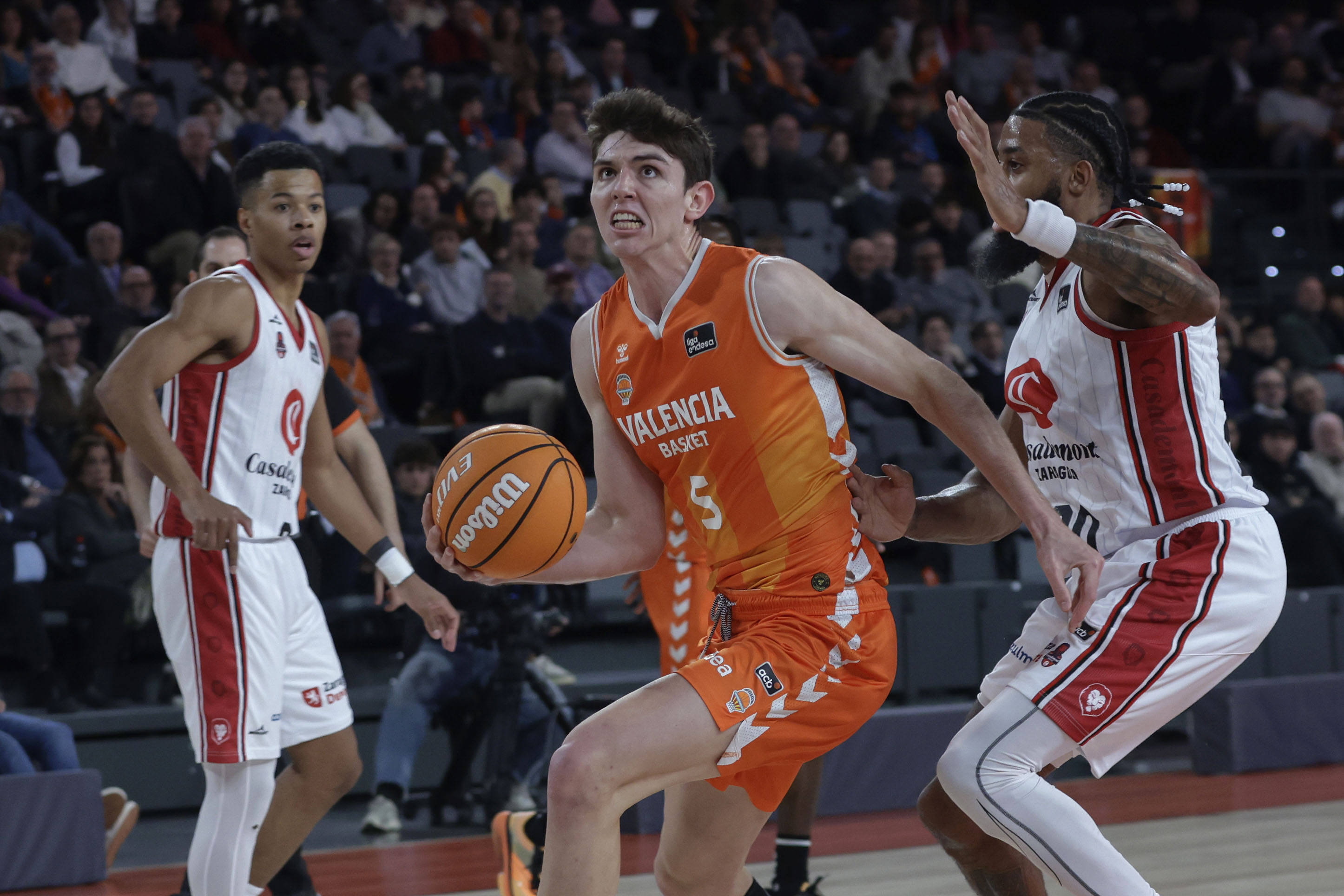 Sergio de Larrea presenta su candidatura al draft NBA 2026