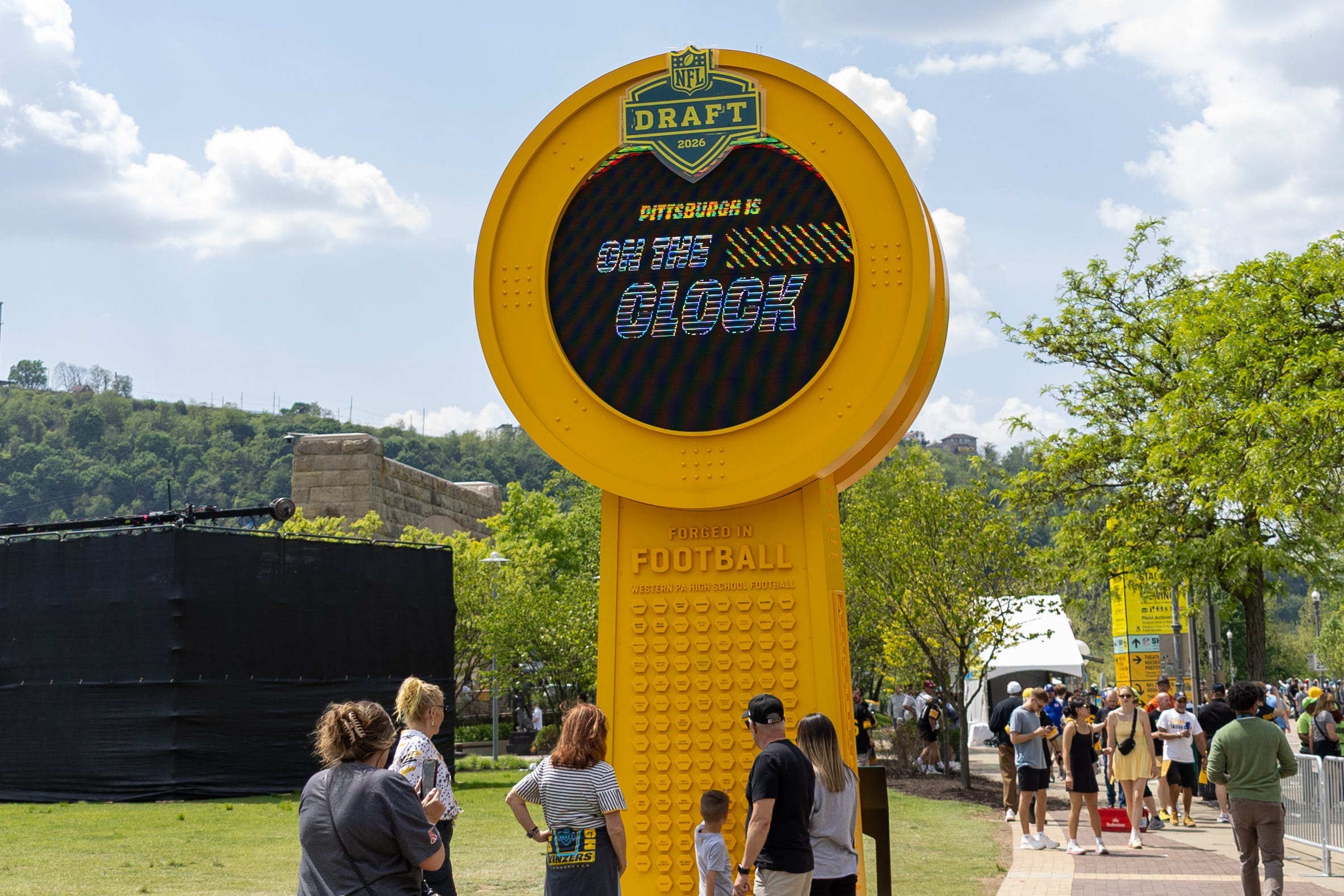 What channel is NFL Draft today? Day 3 start time, how to watch live ...
