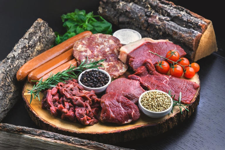 Nutritionist reveals 10 surprising signs of vitamin B12 deficiency you ...