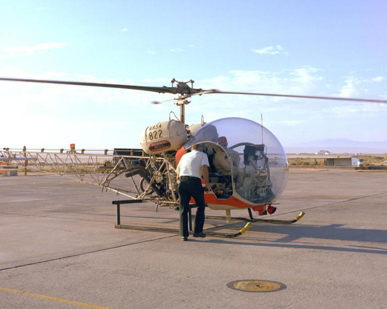 Flight test files: Bell 47 – the chase aircraft that aided the Apollo ...