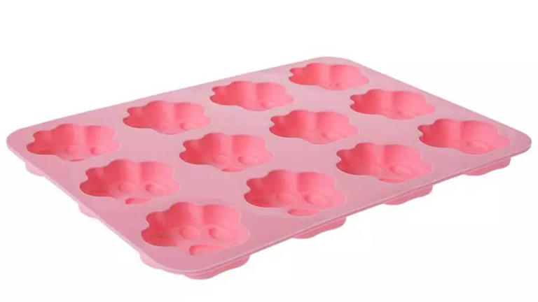 Hobby Lobby’s adorable $3 find lets you bake the cutest pet-inspired ...