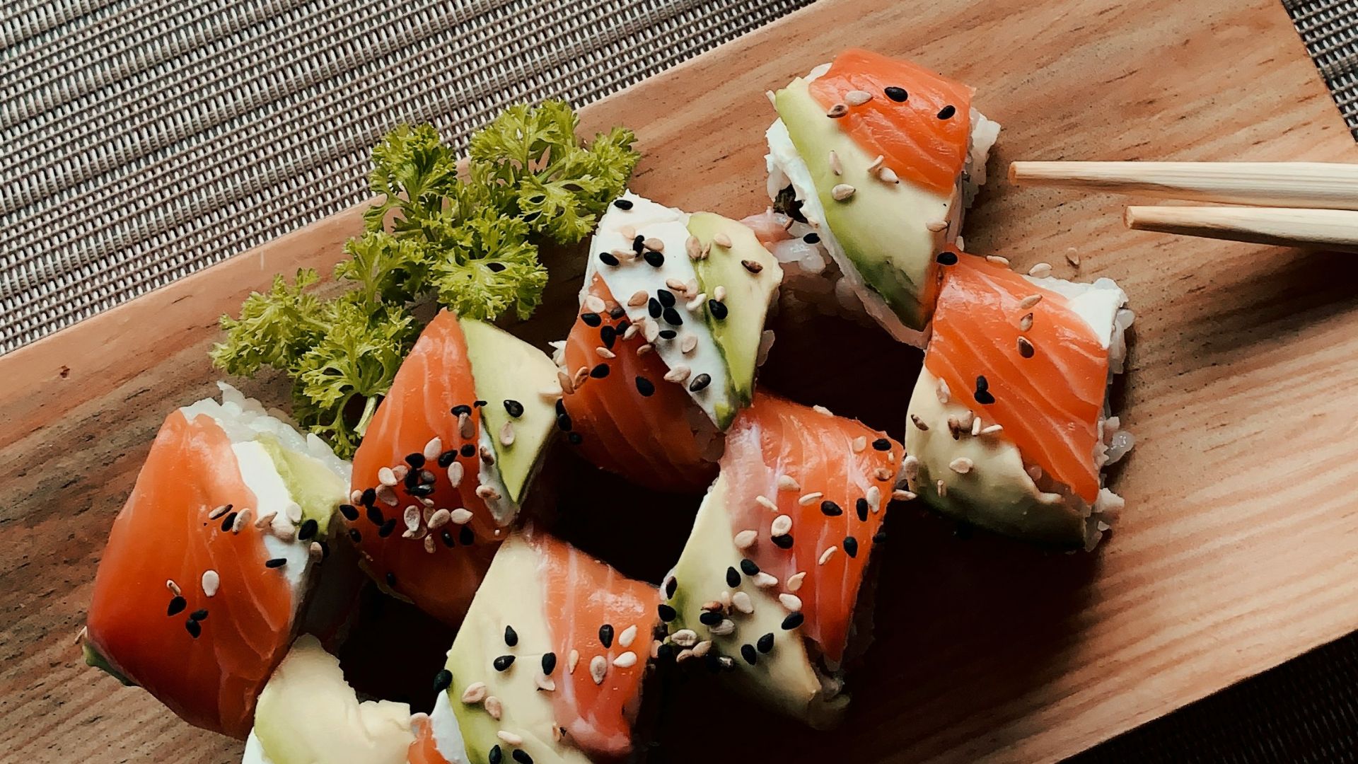 20 foods people pretend to know how to order