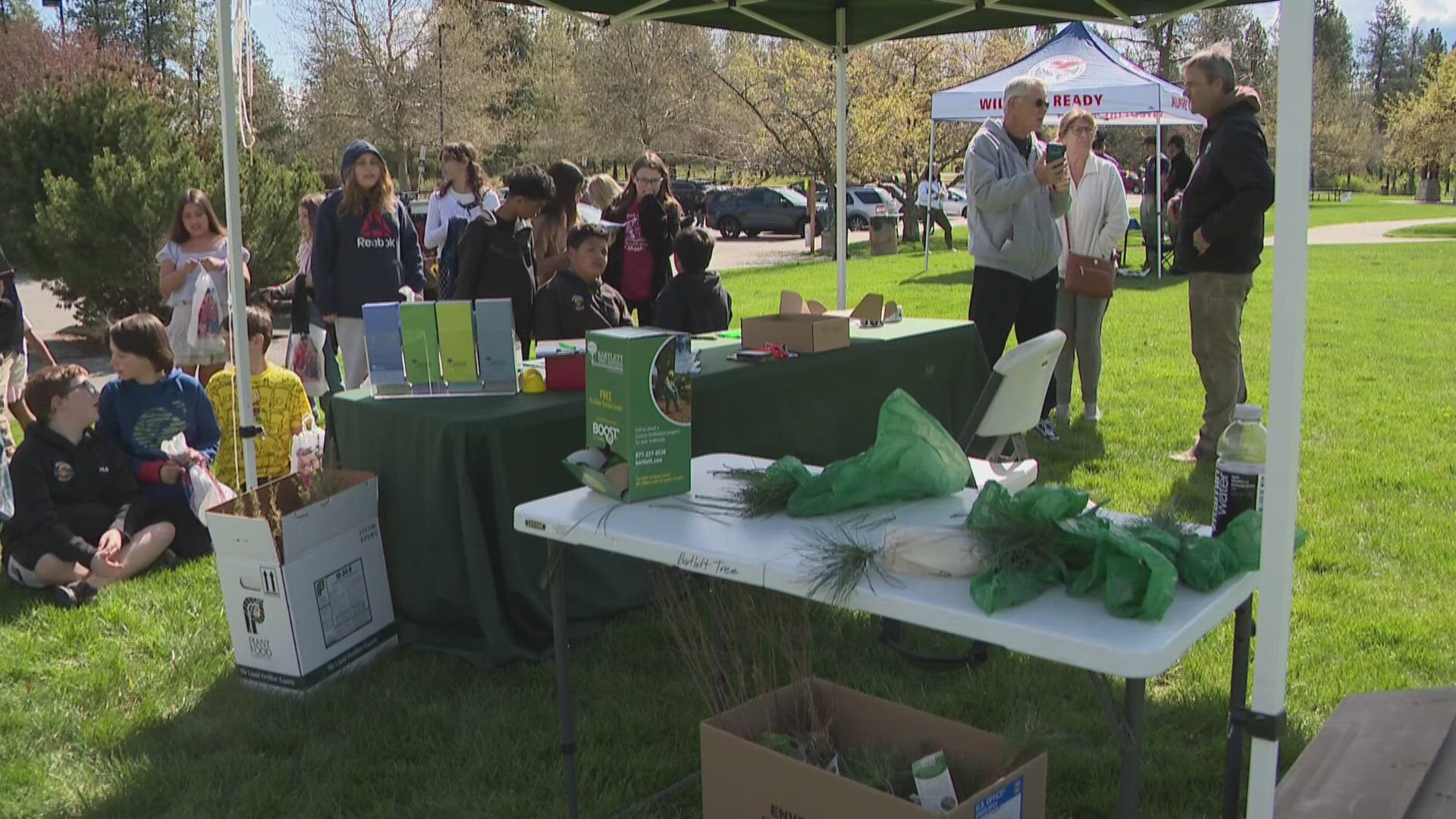 Trent Elementary students took an Arbor Day field trip