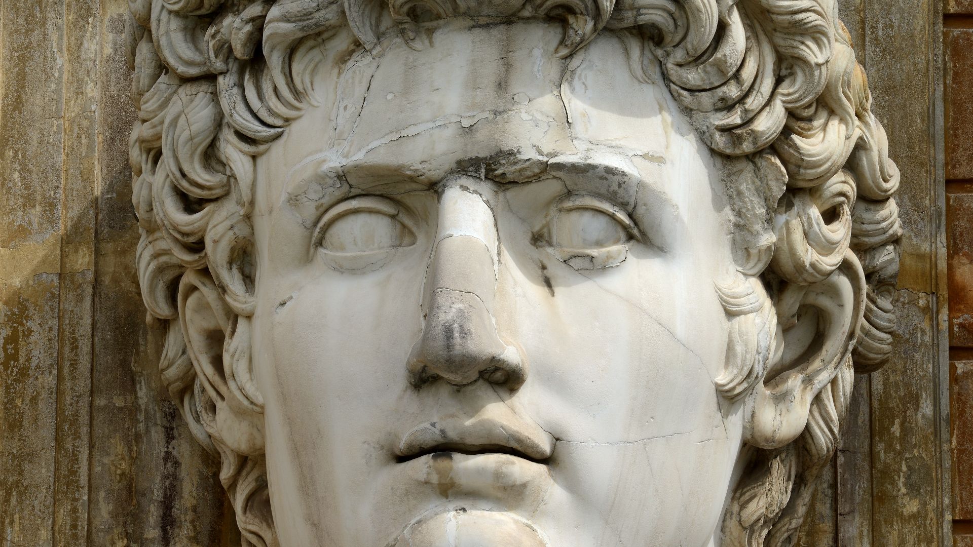 20 rulers who turned their nations into legends