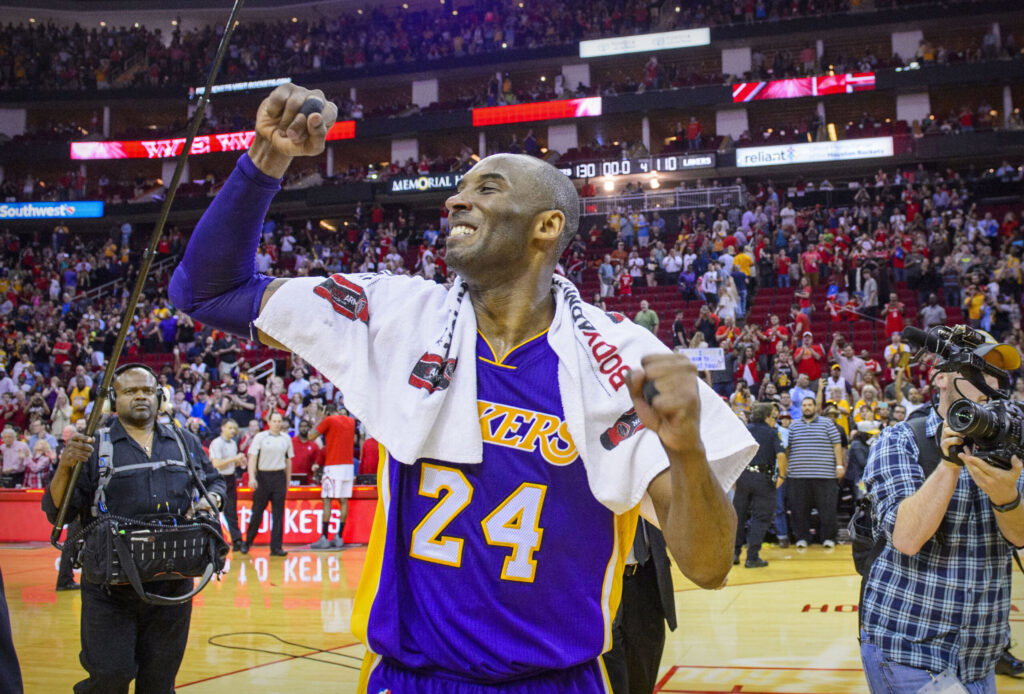 Kobe Bryant basketball card sells for $3.15 million in private transaction