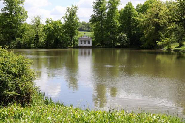 Inside the 'magical' Grade I listed gardens in Hertfordshire waiting to ...
