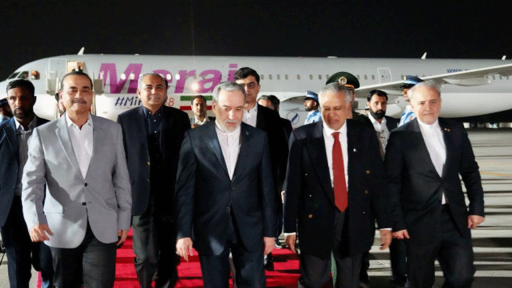 Abbas Aragchi | పాకిస్థాన్‌ ఆర్మీ చీఫ్‌తో ఇరాన్‌ విదేశాంగ మంత్రి భేటీ!