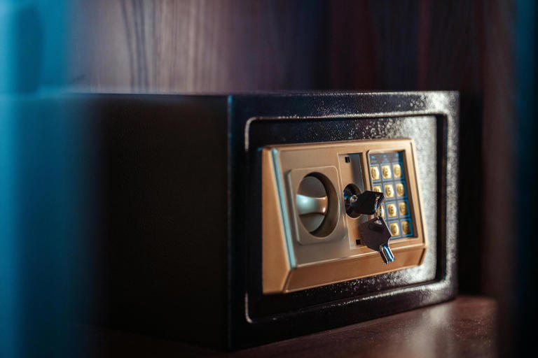 6 things you should never put in a hotel safe, according to security ...