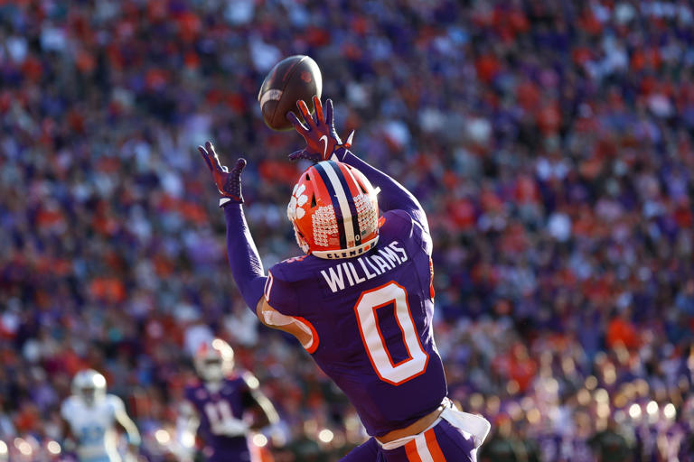 New Commanders WR Antonio Williams uses two words to describe his game