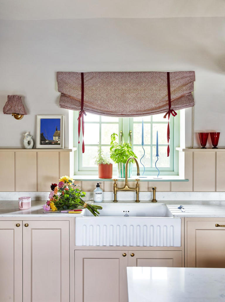 Pre-holiday checklist: 31 essential jobs to do around the house before ...