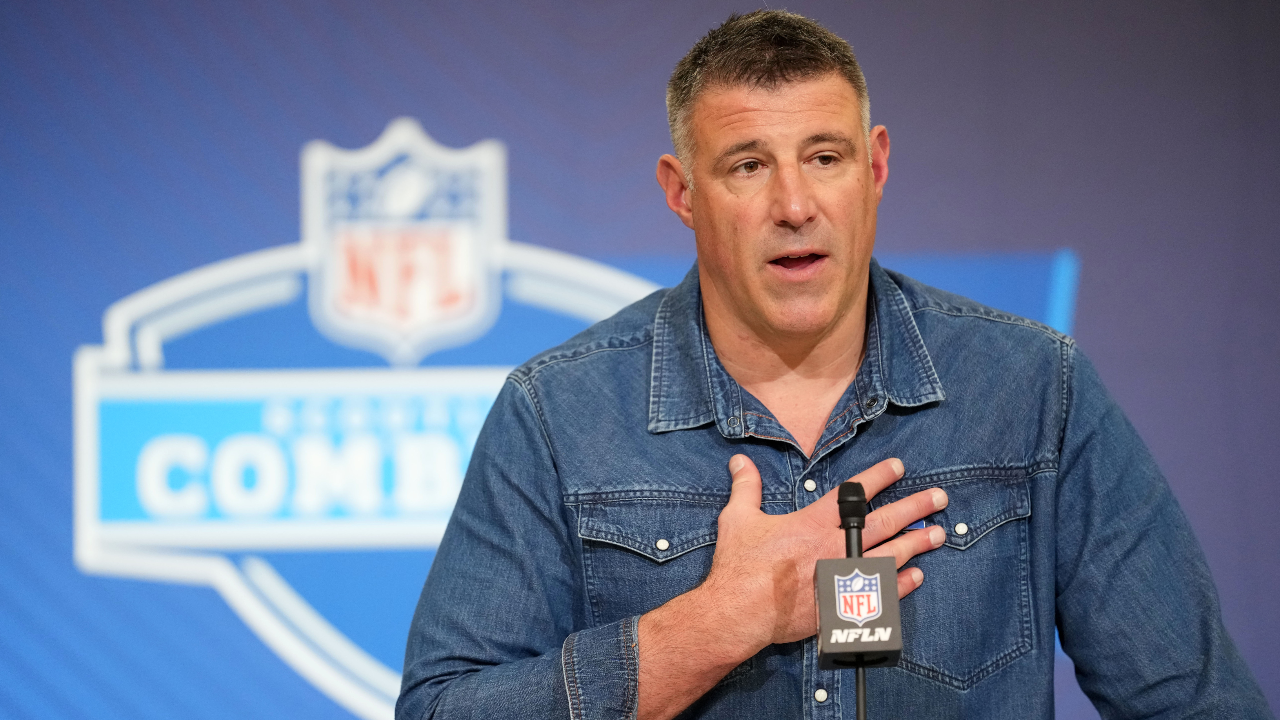 NFL’s coach of the year hid on a $2,160-per-night rooftop with married ...