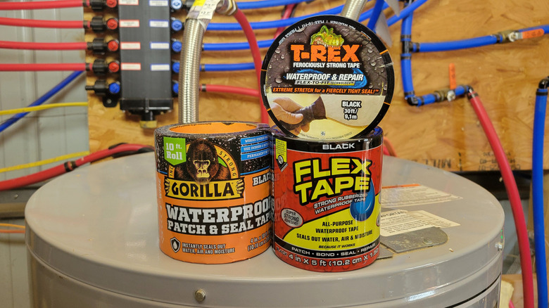 Flex Tape vs. Gorilla Tape vs. T-Rex: Which waterproof tape can stick ...