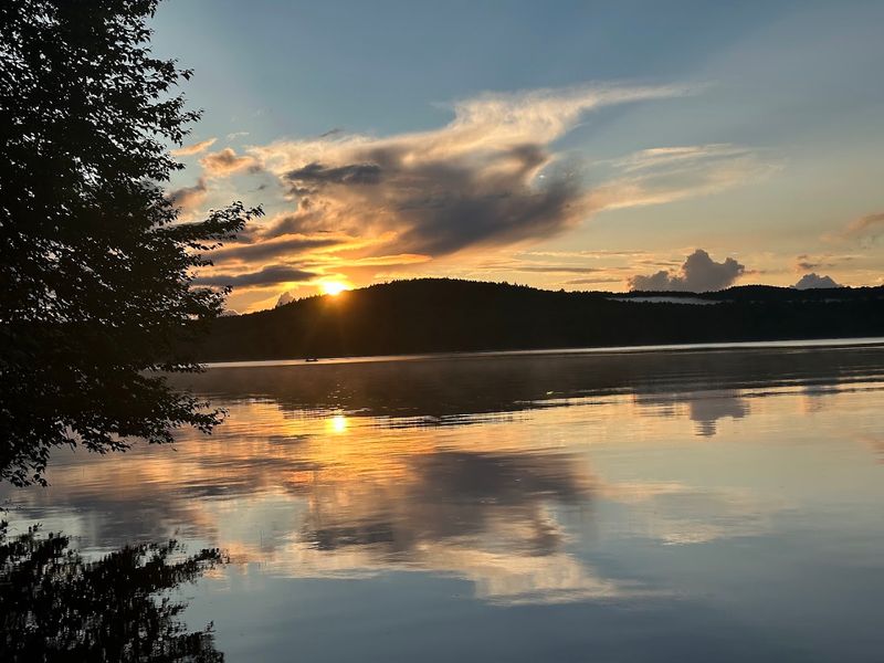 Maine’s hidden mountain ponds are waiting where nobody thinks to look