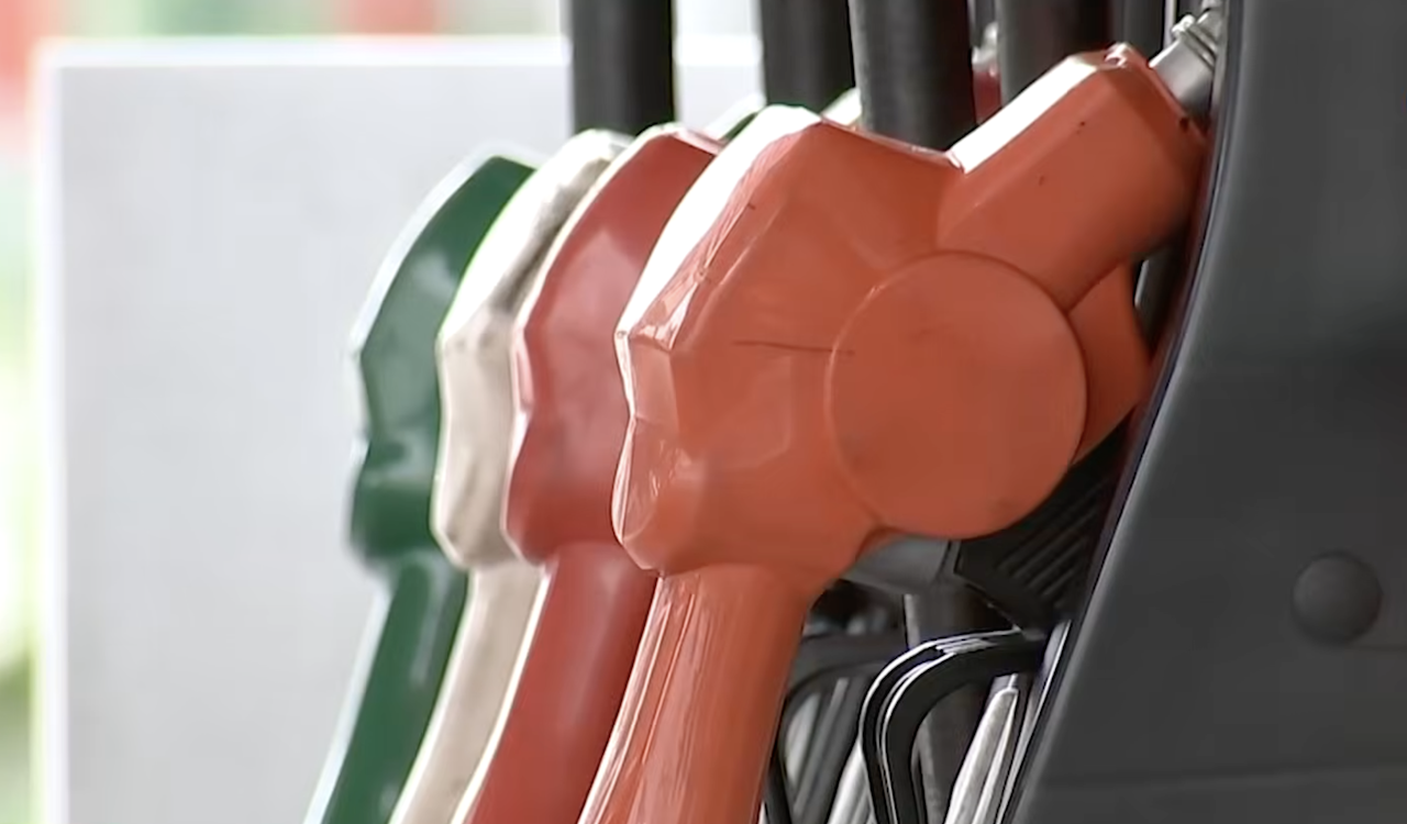 Oil price hike 'likely' next week amid weakening peso vs dollar —DOE