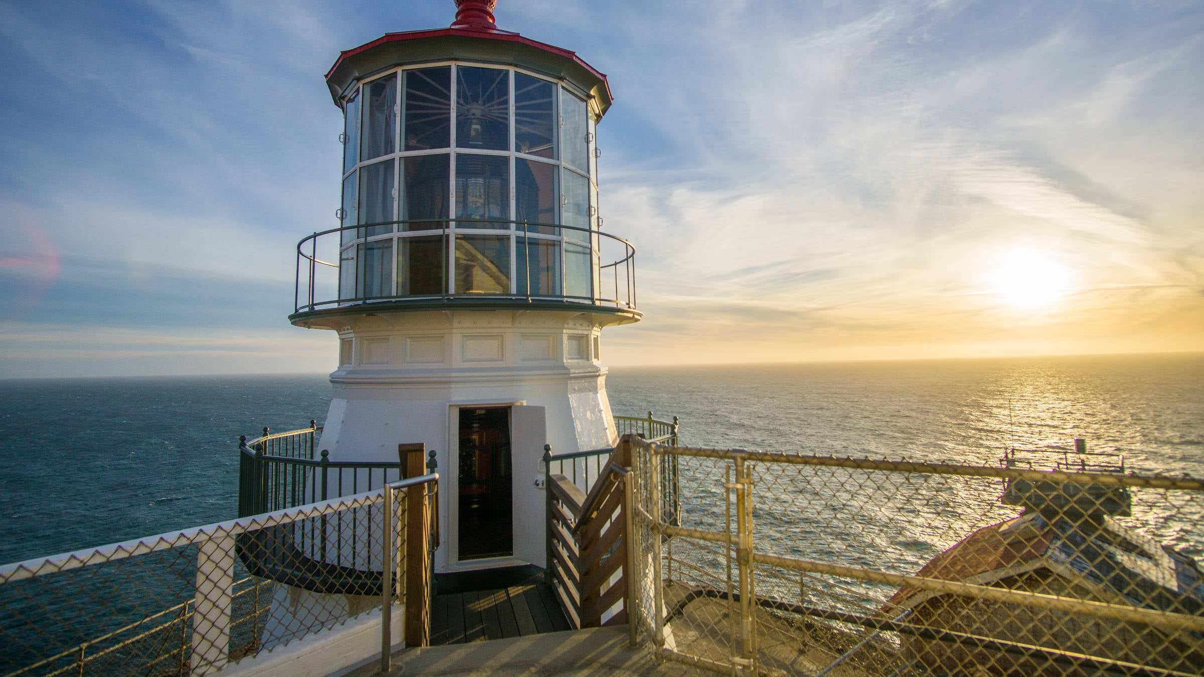 The NPS is looking for volunteer lighthouse keepers. Here’s what the ...