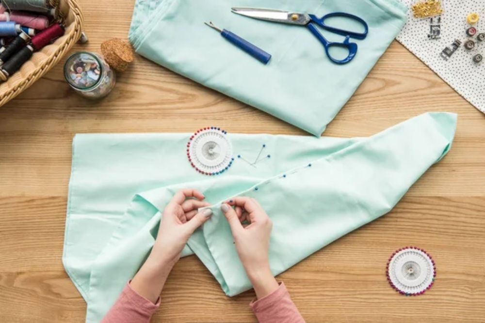 18 simple but effective tricks for mending small rips and tears