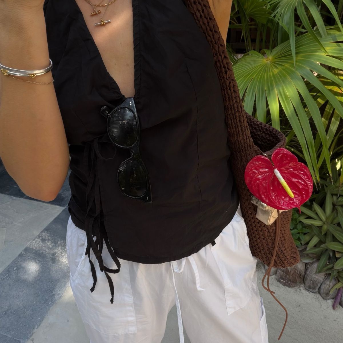 Want to look stylish and expensive? These 6 accessories are your answer