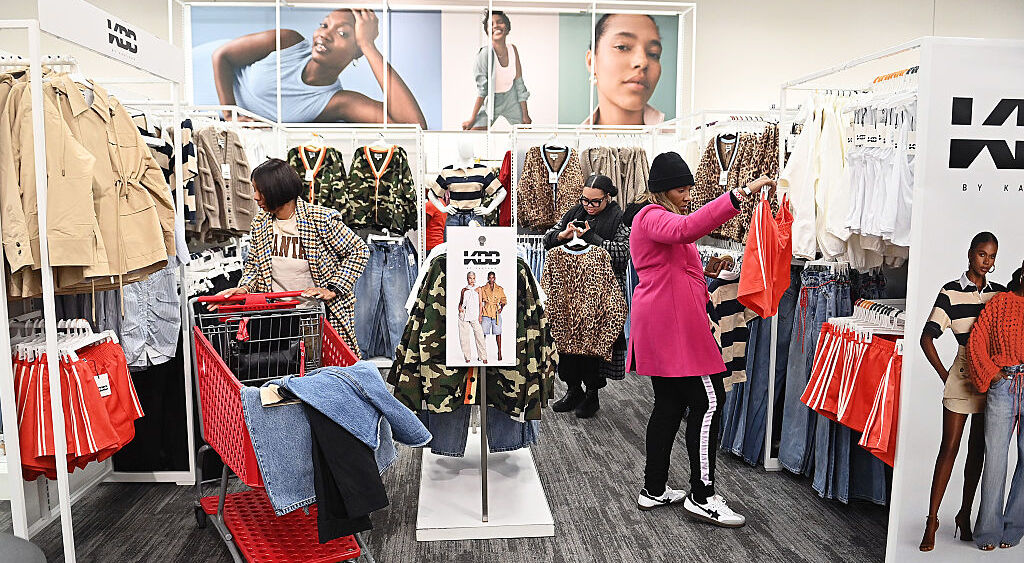 GLP-1 weight-loss boom reshapes 2026 fashion retail strategies
