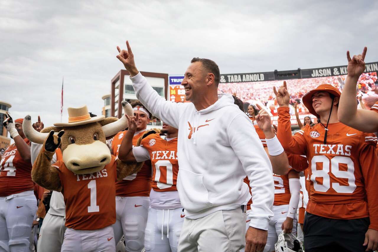 See UT Austin athletics' highest-paid employees of 2025, based on ...
