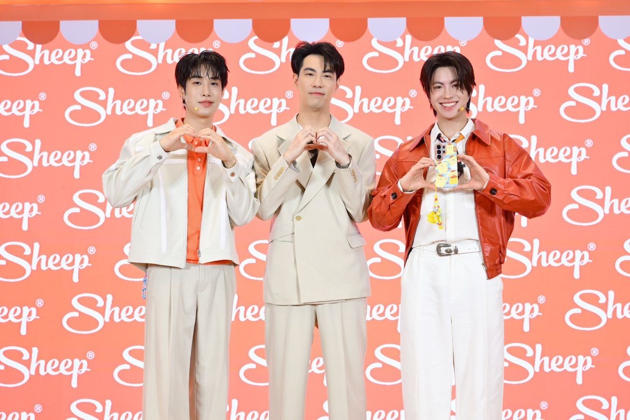 เติ้ล-เฟิร์สวัน ควงกันเสิร์ฟความฟินให้แฟนคลับจิ้นใจละลาย