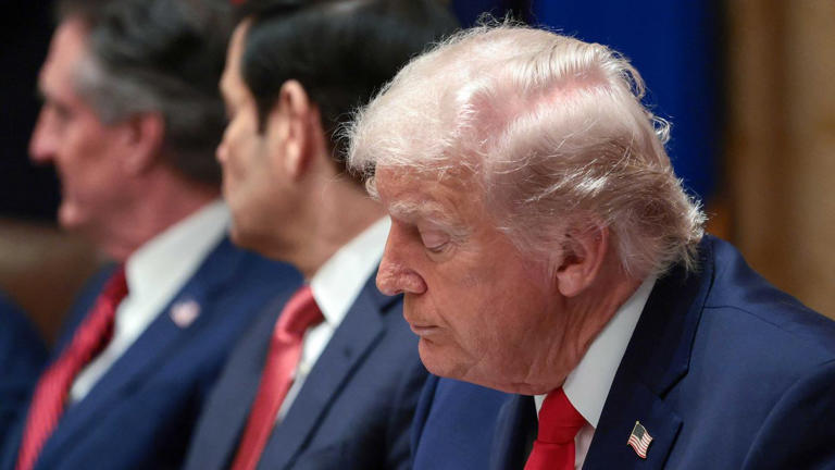 Ex-Trump official claims president is propped up by those profiting ...