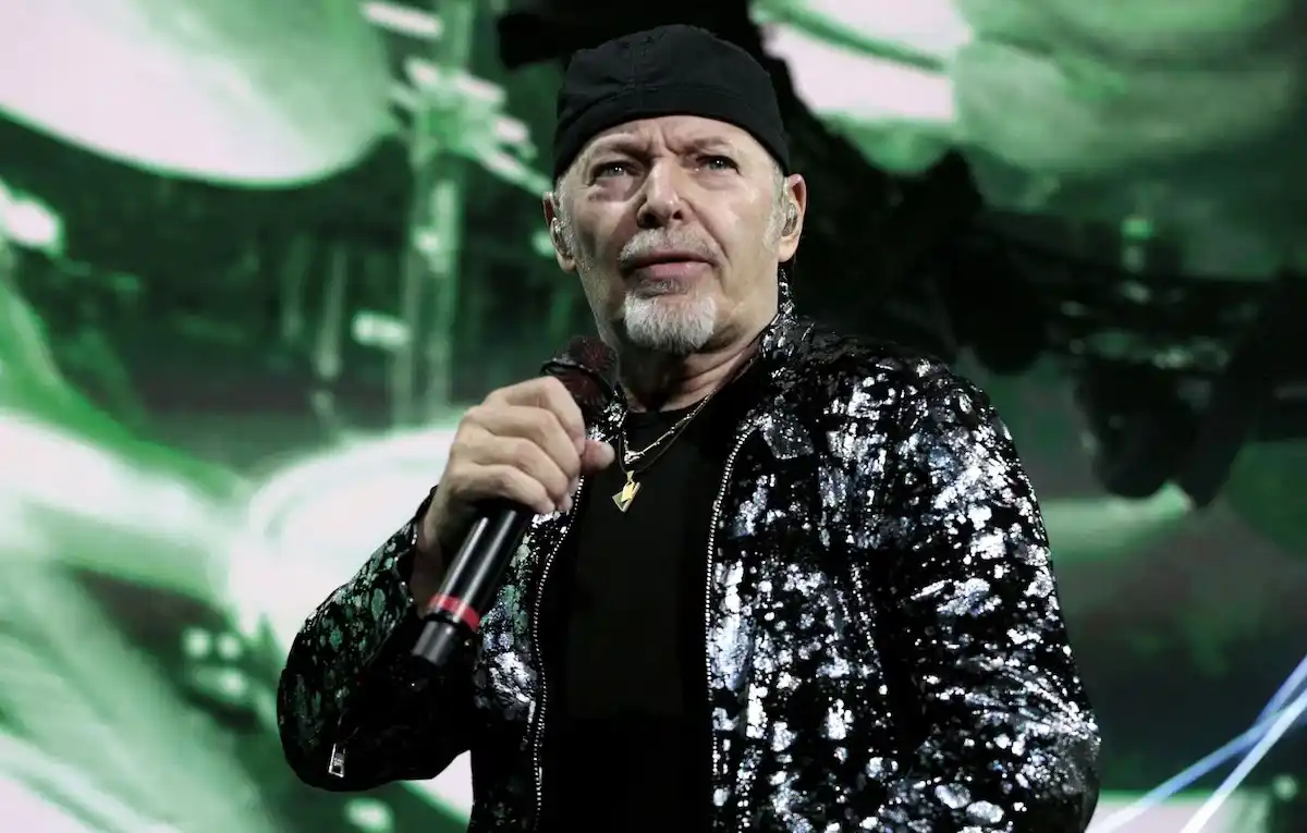 Vasco Rossi svela la scaletta del tour, dice la sua sulle parole di ...