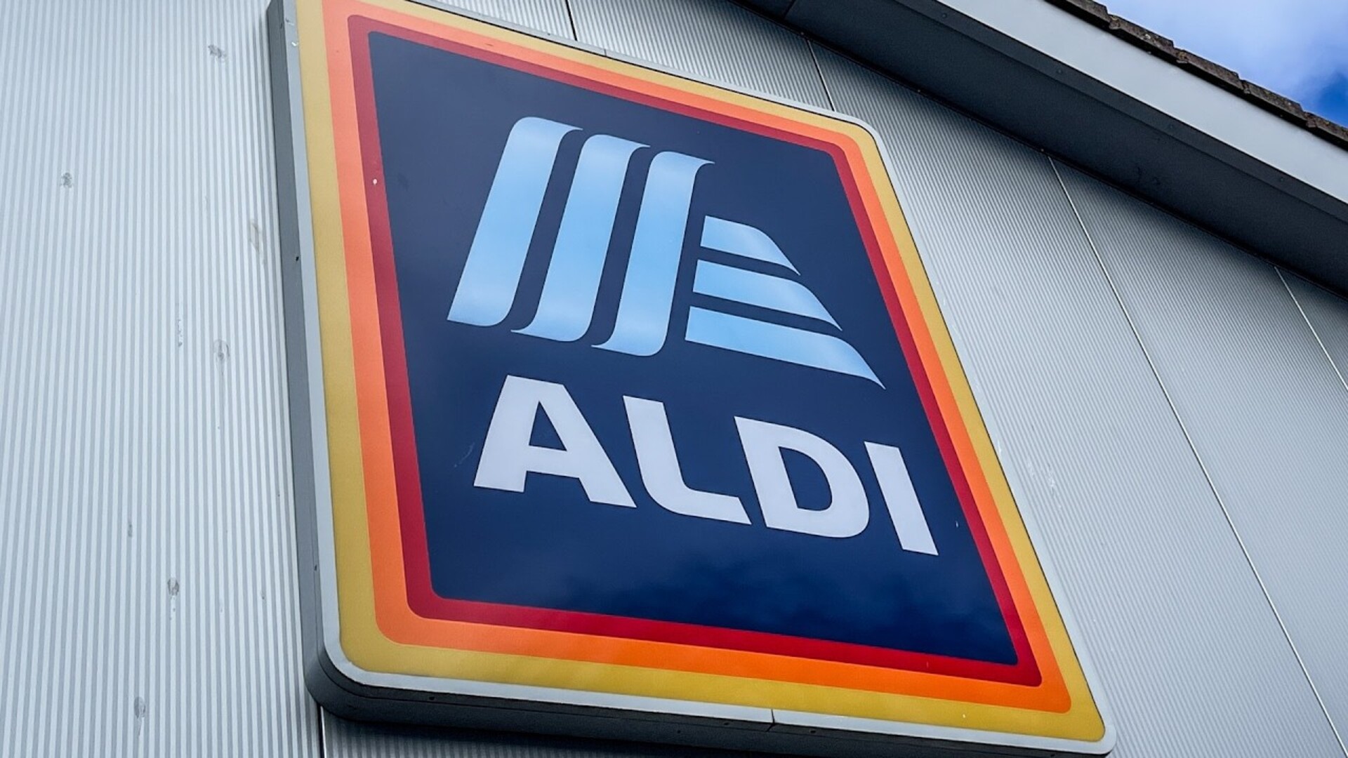 The customer checkout scheme Aldi employees can't stand