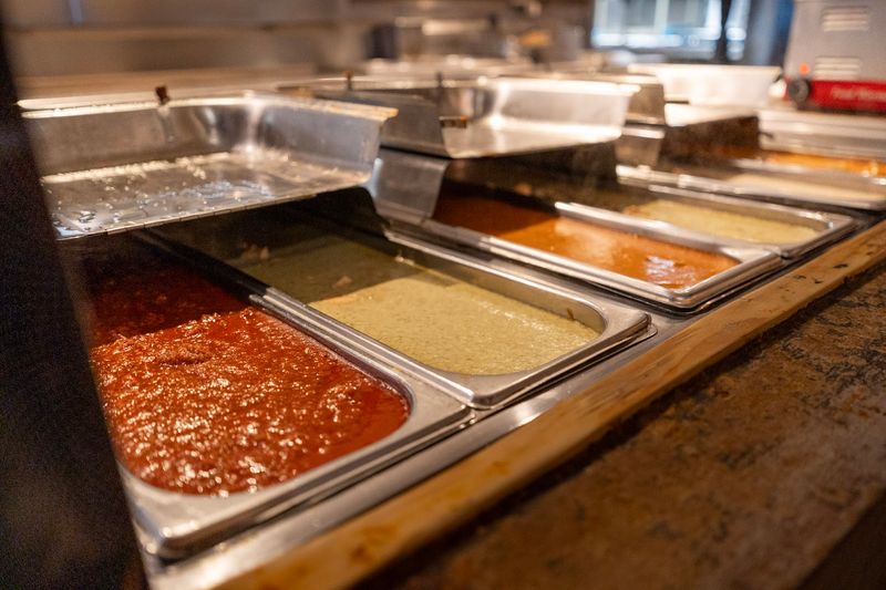 Food lovers are obsessed with this all-you-can-eat Italian buffet in ...