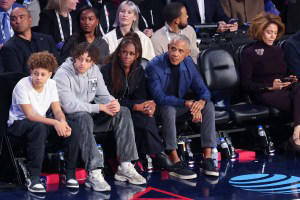 Sasha Obama's super-rare outing shows her Y2K-inspired style Gen Z is ...