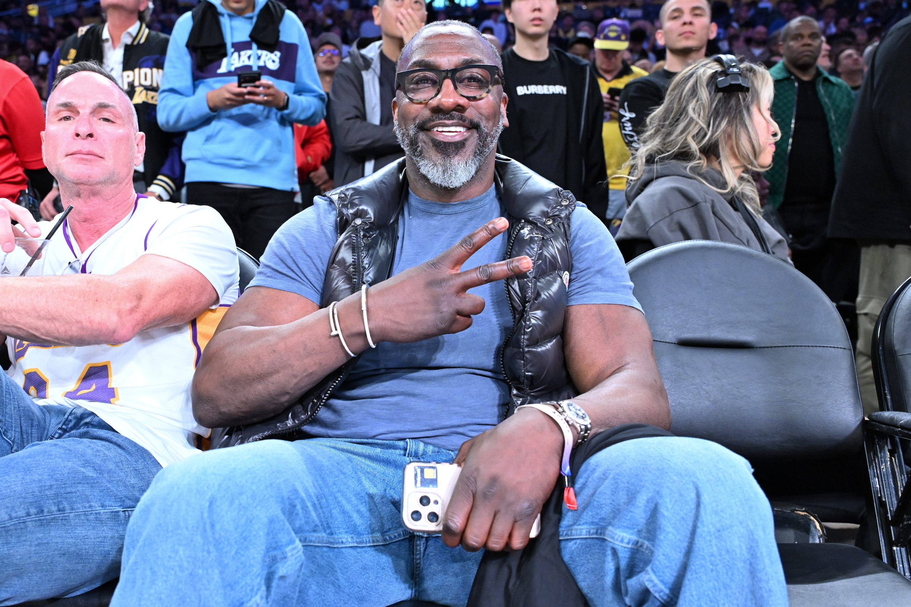 Shannon Sharpe calls out LeBron James' critics after Lakers Game 3 win
