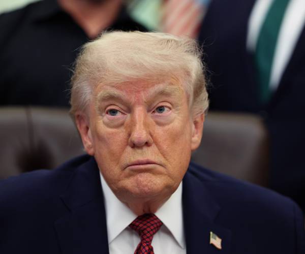 Morris to Newsmax: Trump not hurt politically by Iran stance