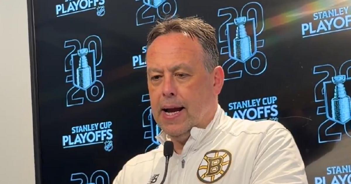 Bruins make controversial lineup change ahead of Game 4