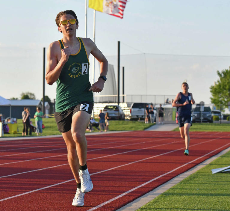 Metro-East Lutheran boys edge Father McGivney for Gateway Metro title