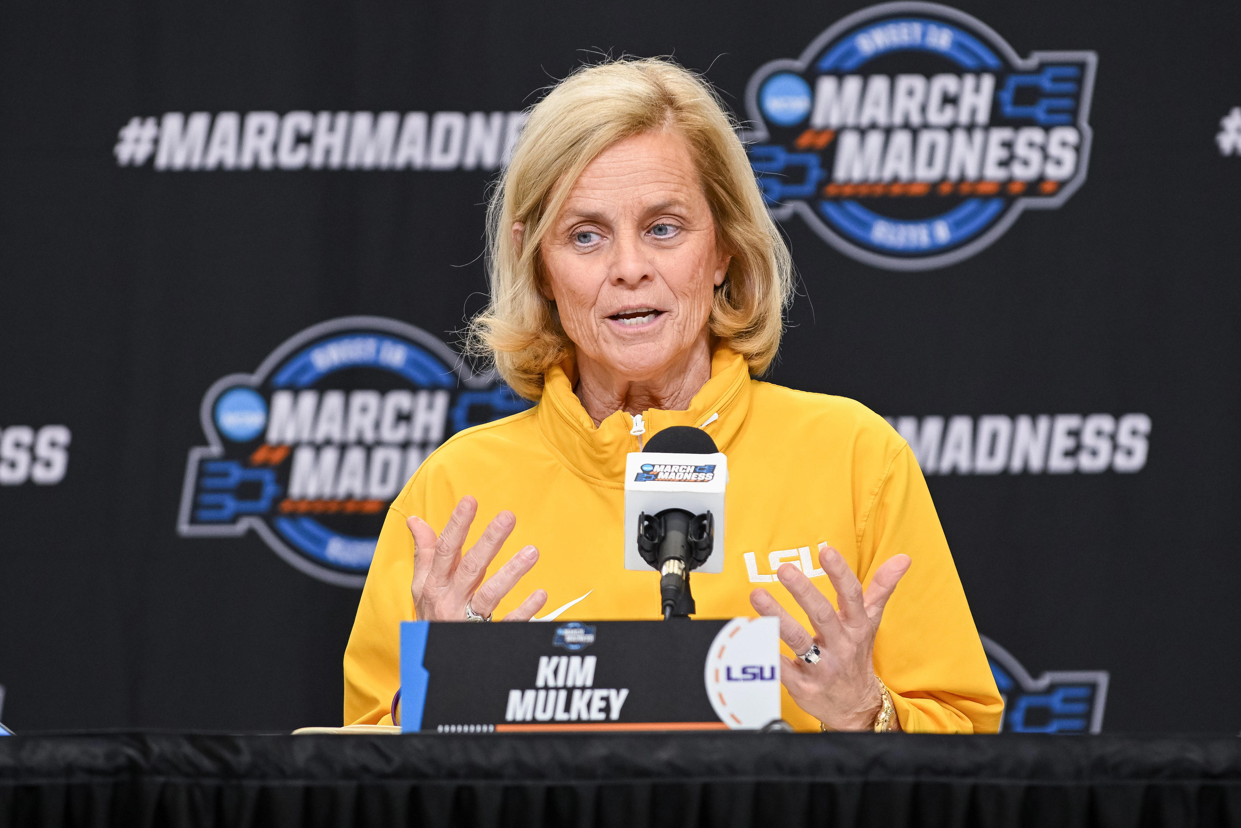 Kim Mulkey completes LSU coaching staff, hires Murriel Page