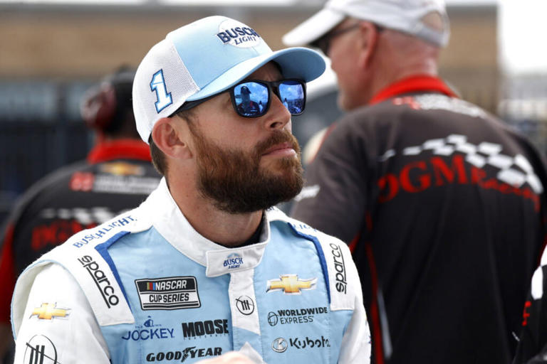 Ross Chastain admits Trackhouse struggles after Hamlin flags Chevy gap