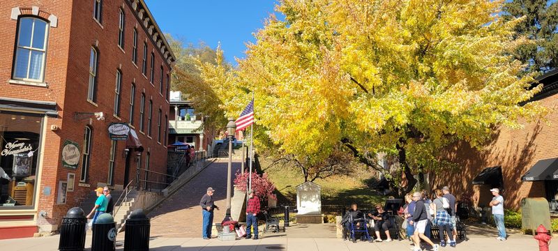 13 small towns in the US that feel better than a big-city break