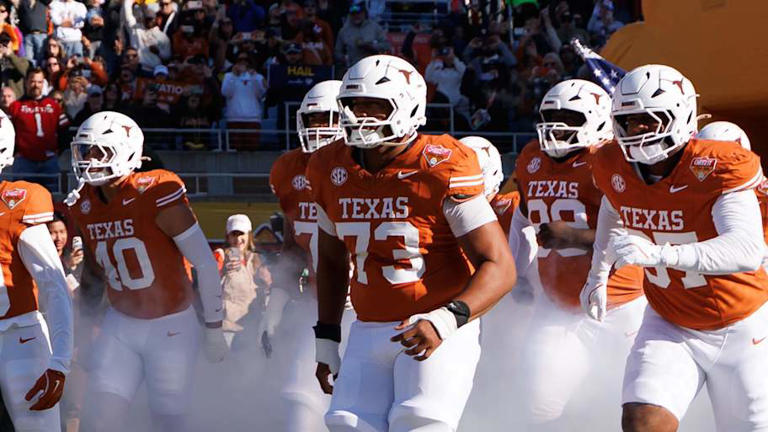 Texas Longhorns depth chart after DJ Campbell drafted in 6th round