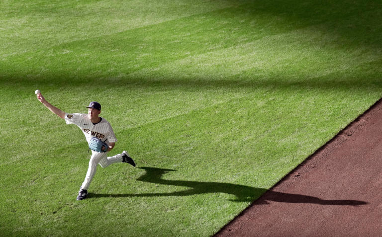 Misiorowski's first inning against Yankees sets velocity records