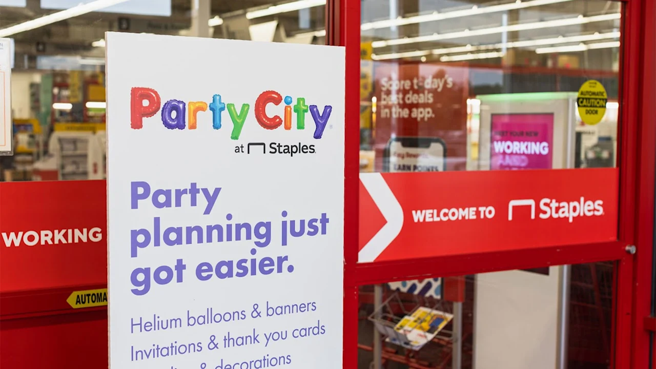 700 Staples stores are bringing back Party City by opening shop-in ...