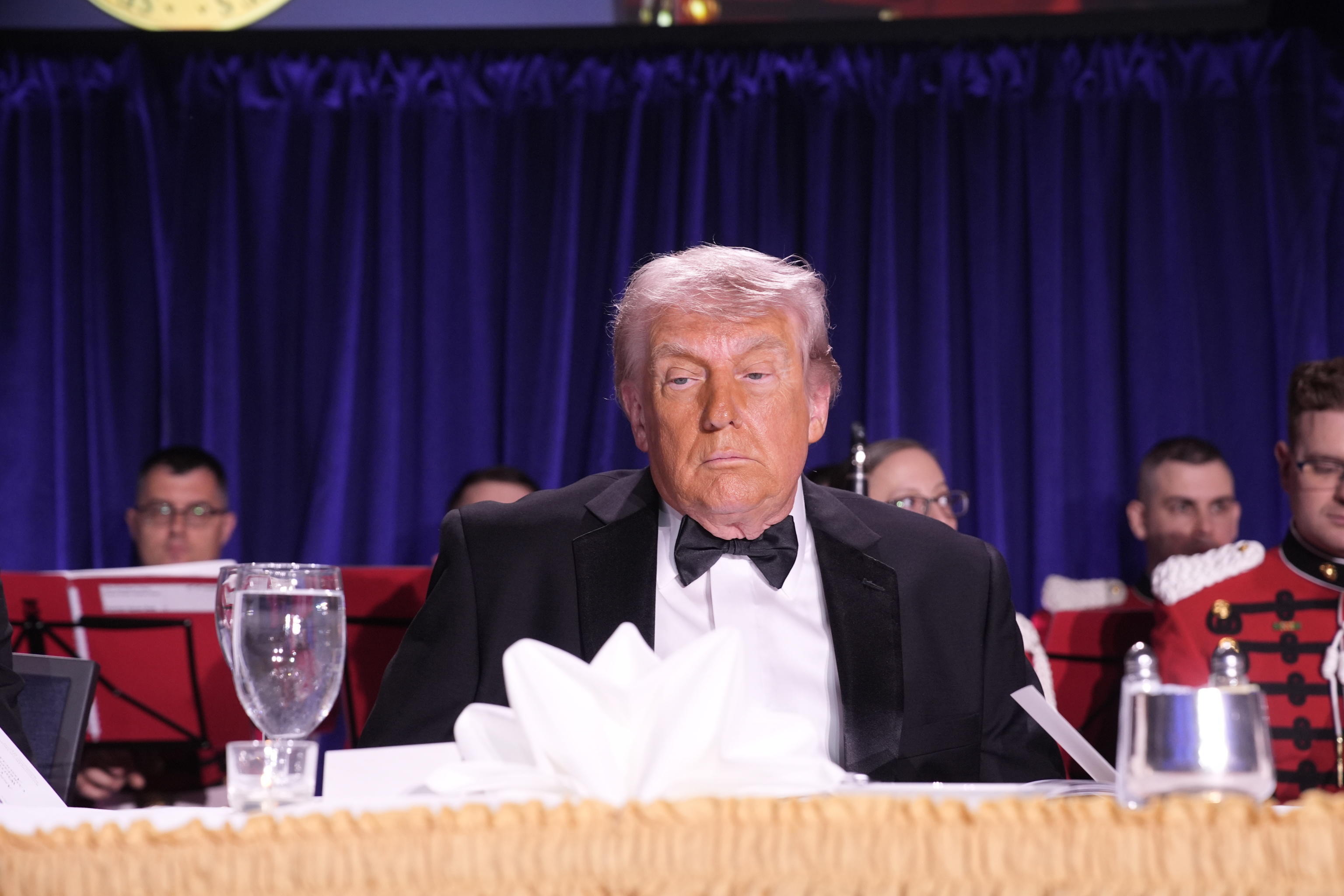 Trump, l'uomo che ha sparato a Washington voleva uccidere