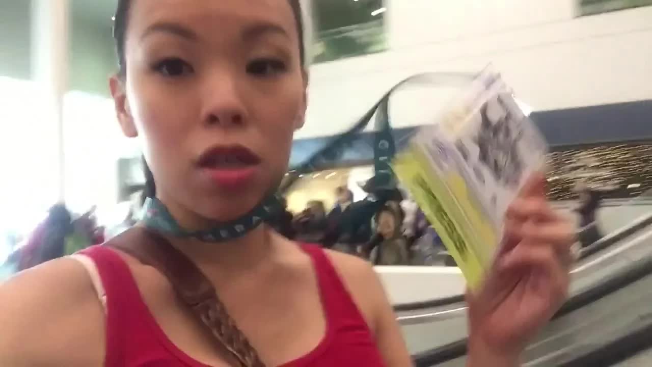 Let's Go To Wonder Con! | Vlog 53