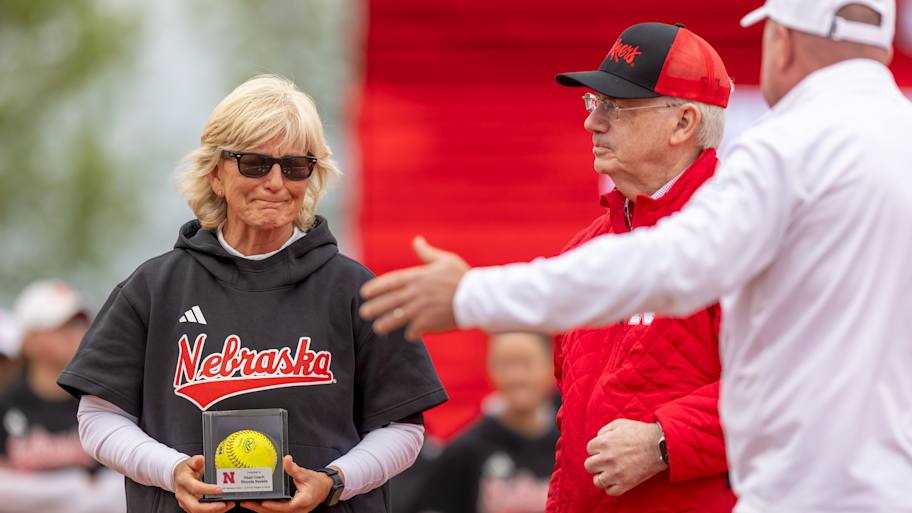 Nebraska softball sweeps Iowa on senior day, honors head coach Rhonda ...