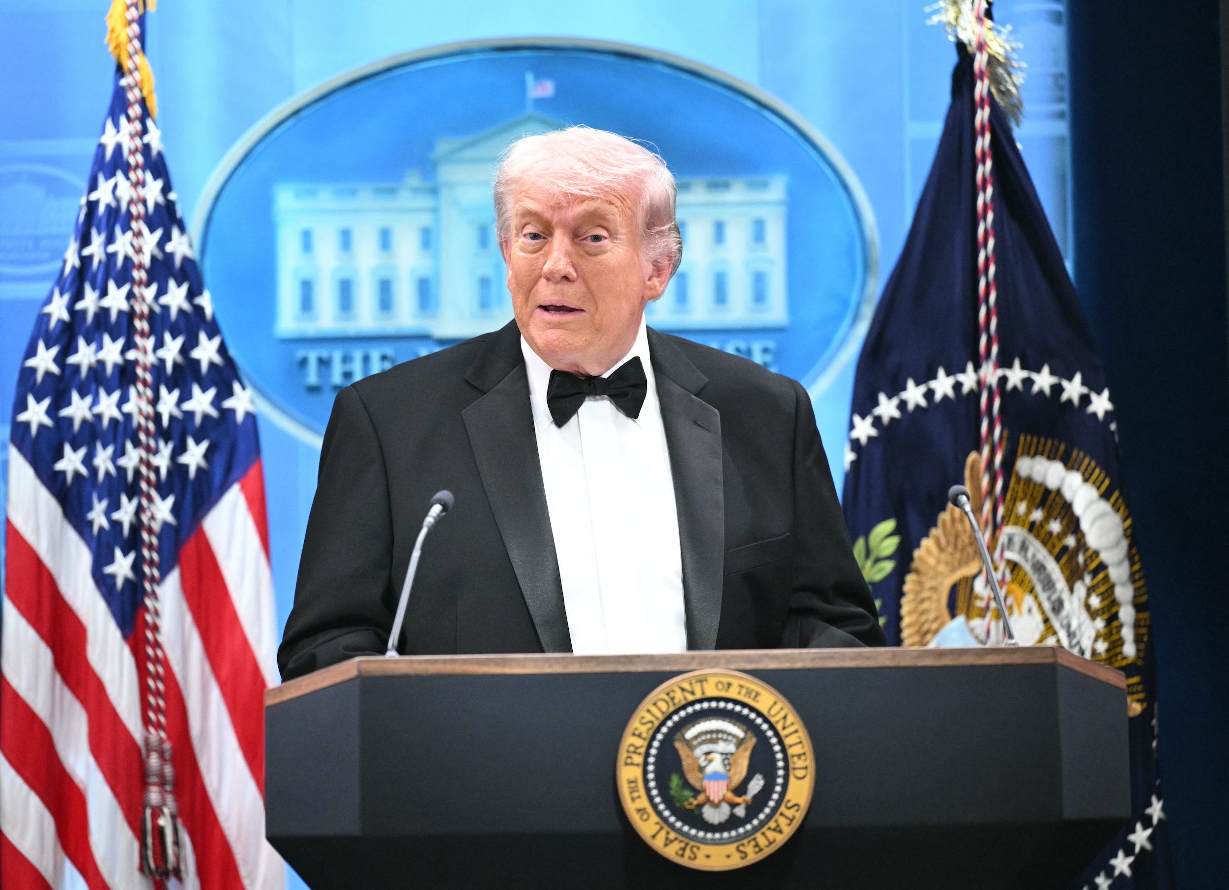 Trump says suspect is in custody and praised officers' quick response ...