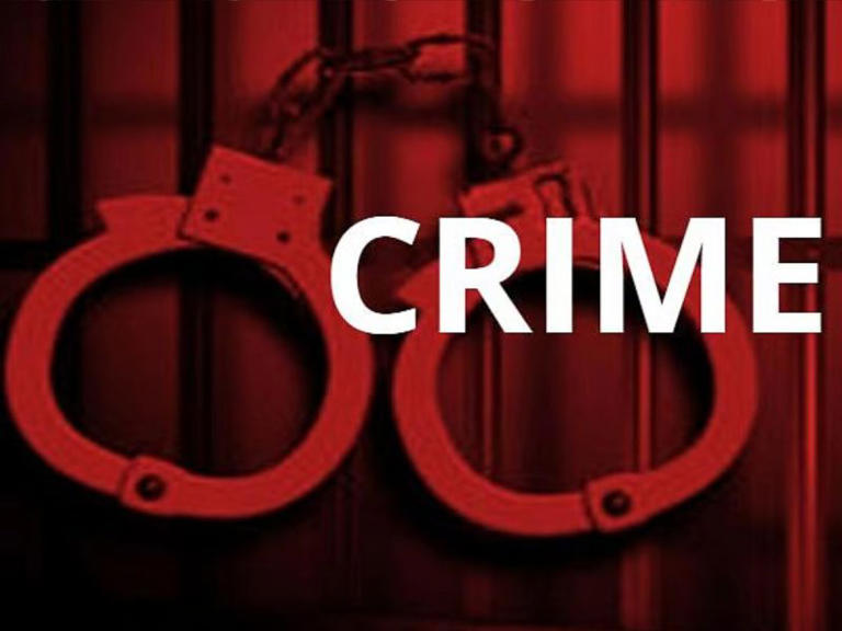 बलिया में खौफनाक वारदात! पति ने पत्नी और सास को उतारा मौत के घाट, ससुर ...