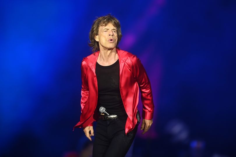 Mick Jagger's lips turned blue as he was on the verge of death from ...